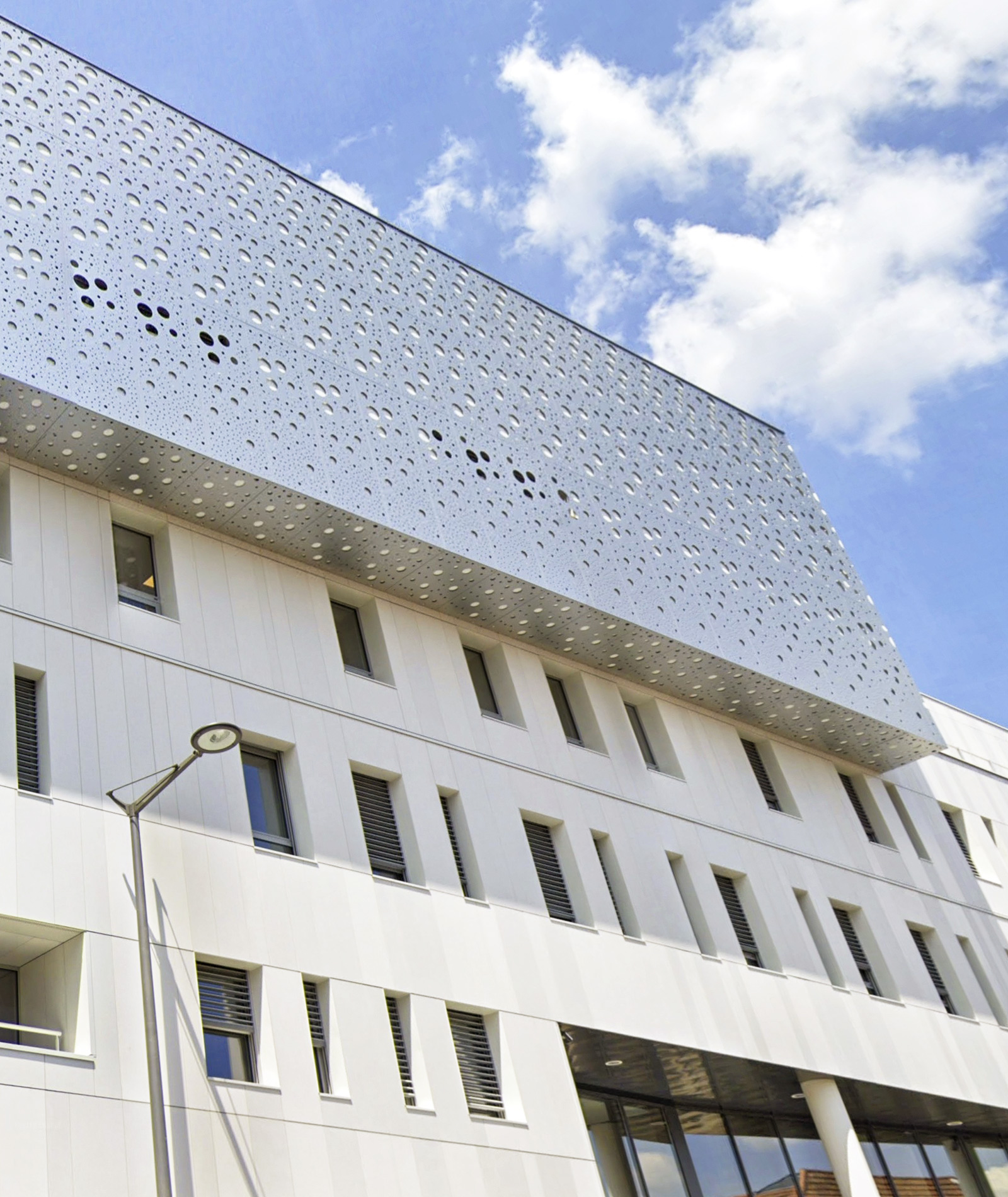 INSTITUT BERGONIÉ - STACBOND