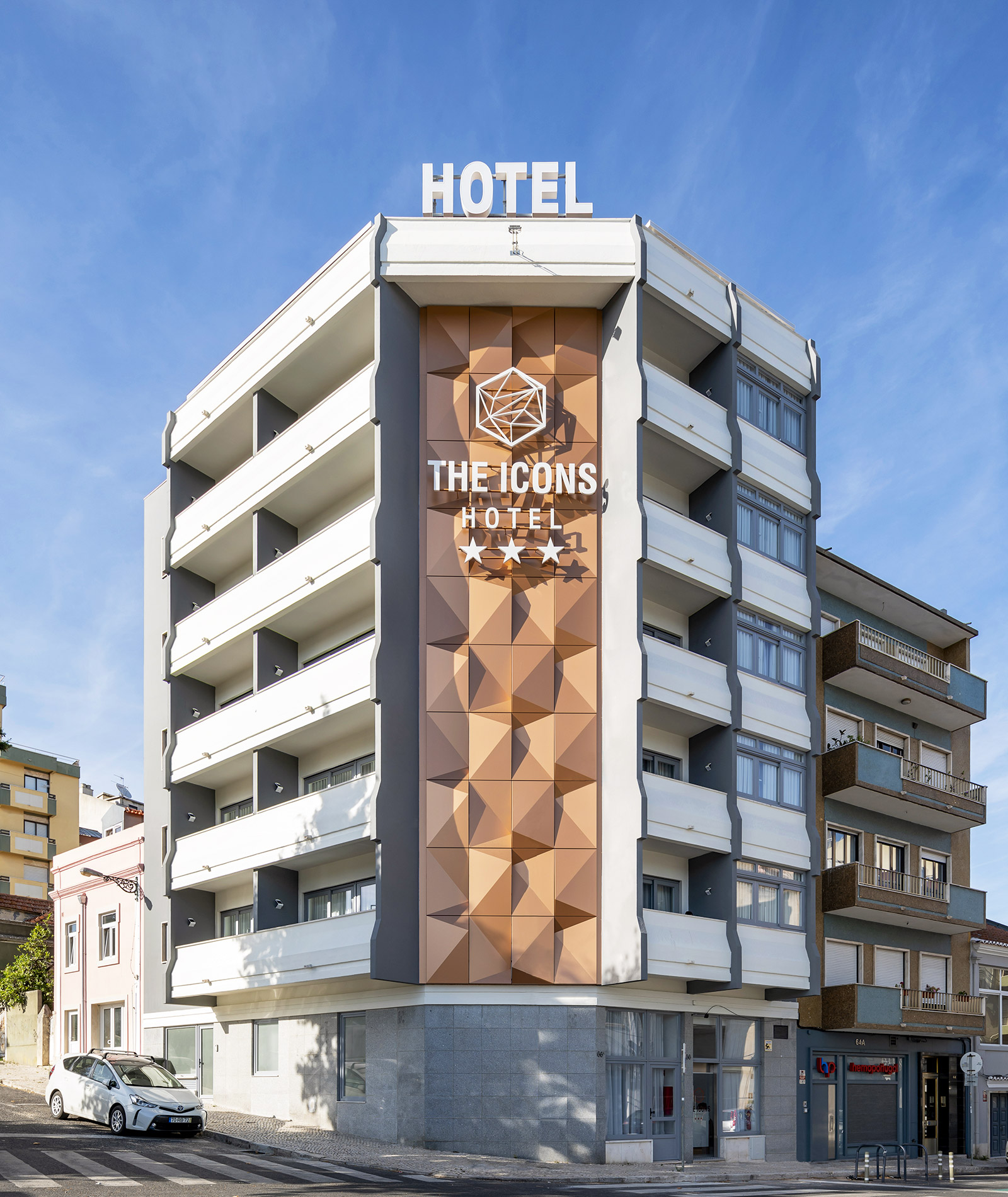 THE ICONS HOTEL LISBOA - STACBOND