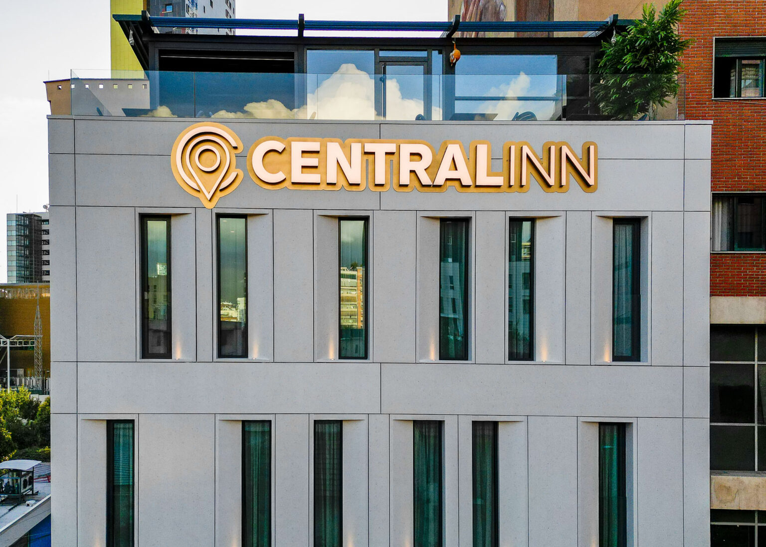 Central Inn Hotel | façade using STACBOND ACP cladding