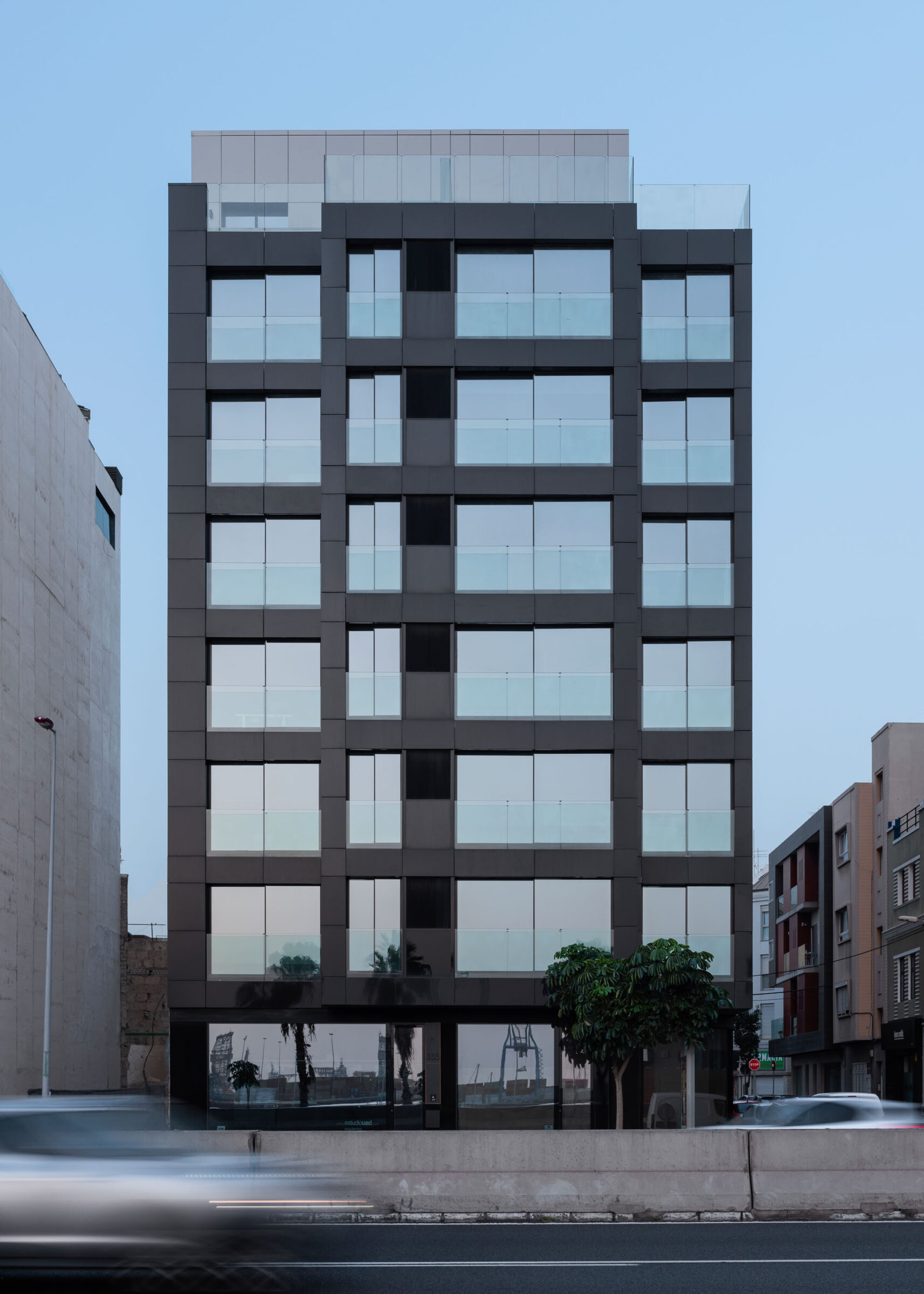 edificio atlas | revestimiento de fachada acp STACBOND