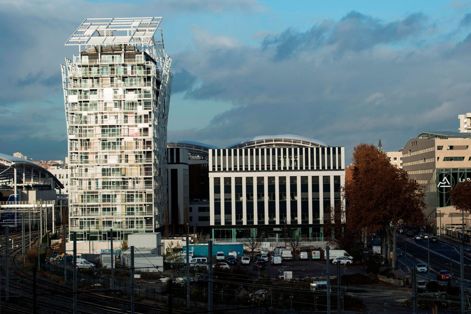 Tour Ycone residential building | Project using STACBOND composite panels