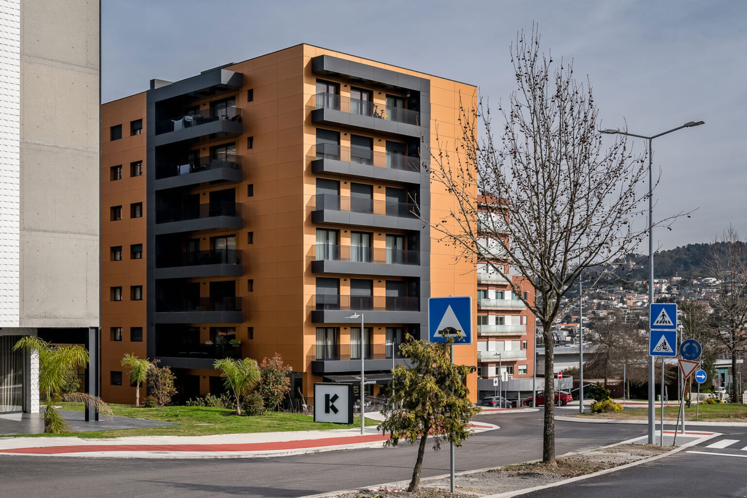 STACBOND FR – Fire-Retardant Aluminum Panels for Façades