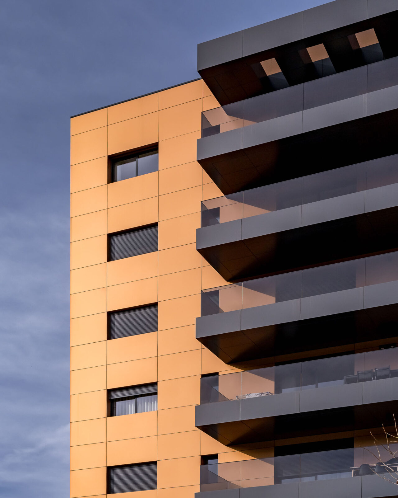 867 fraiao | proyecto con panel composite STACBOND
