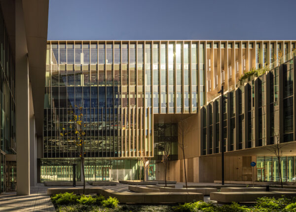 Lumnia Offices Façade Using Stacbond Acp Cladding