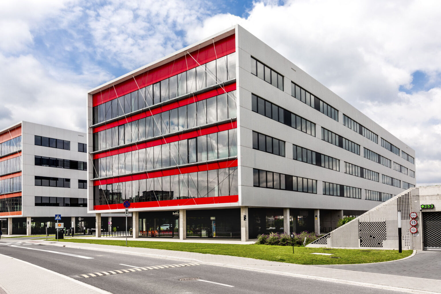 Shell Offices | façade using STACBOND acp cladding