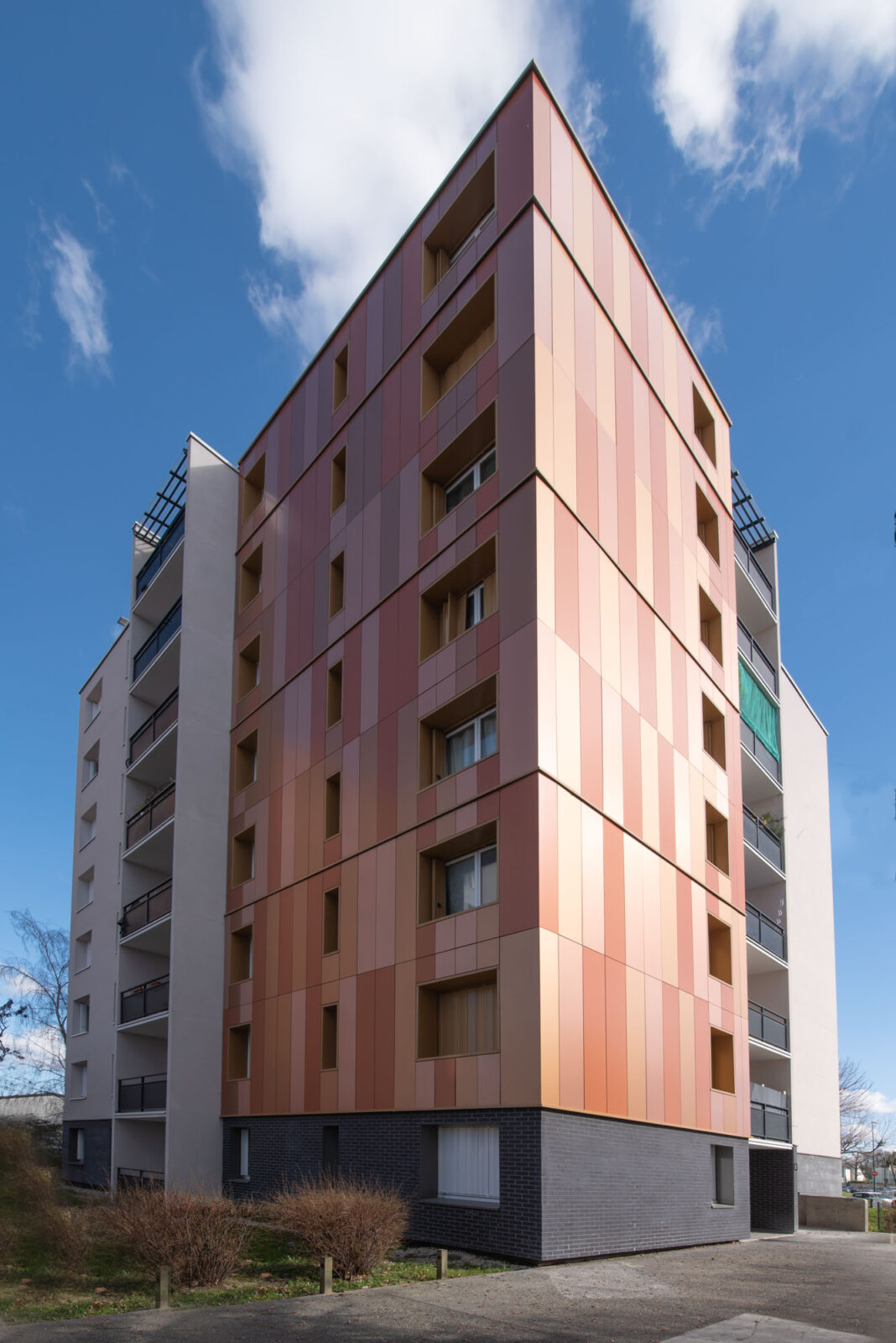 Taverny | Residential building | Project using STACBOND composite panels