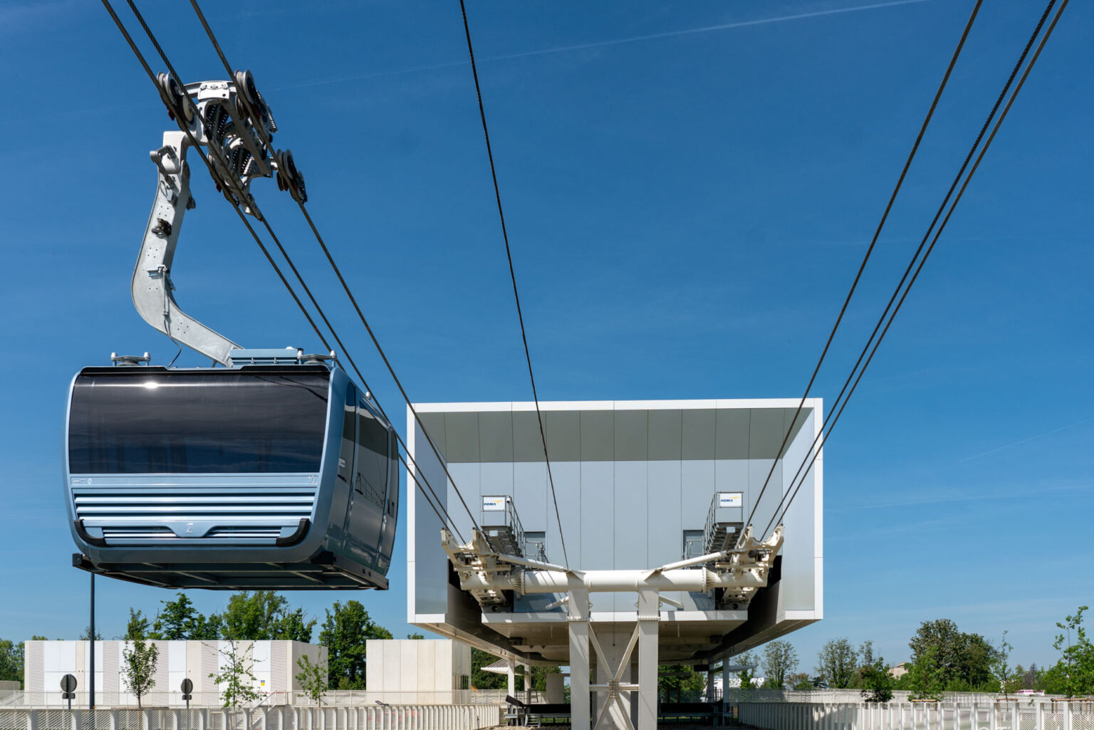 tisséo ingénierie | teleférico urbano | proyecto con panel composite ...