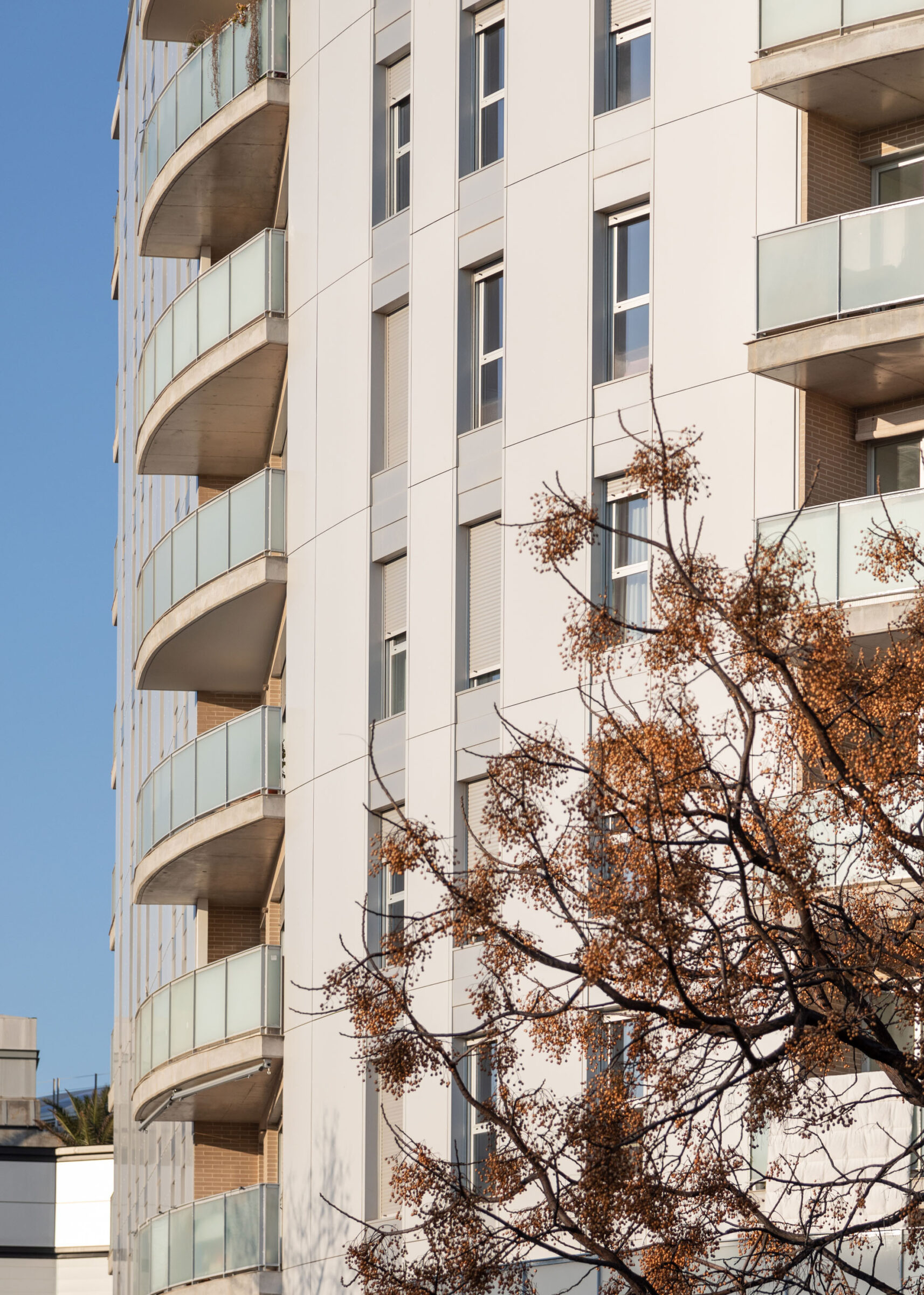 torre orriols | edificio residencial | proyecto con panel composite STACBOND