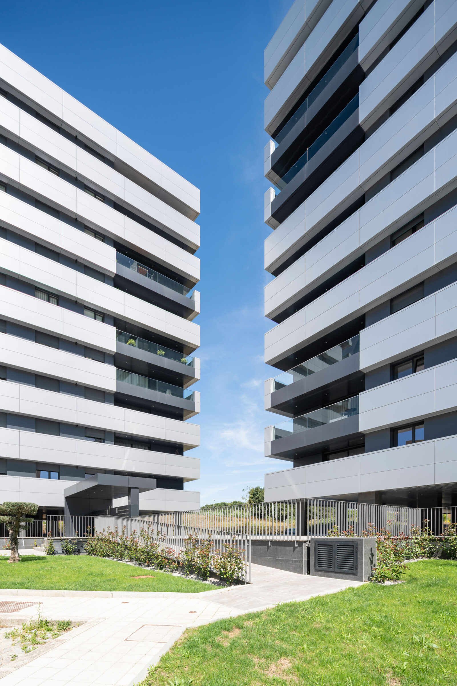 Torres Prelada | façade using STACBOND ACP cladding