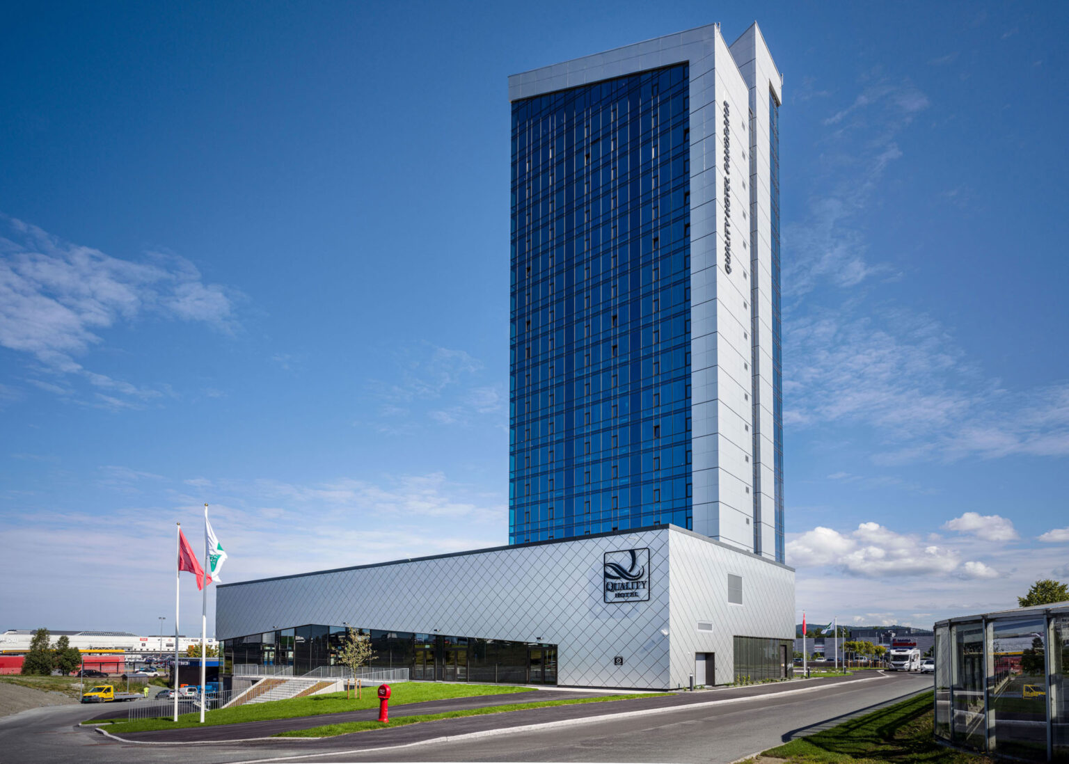 Quality Hotel Panorama - STACBOND