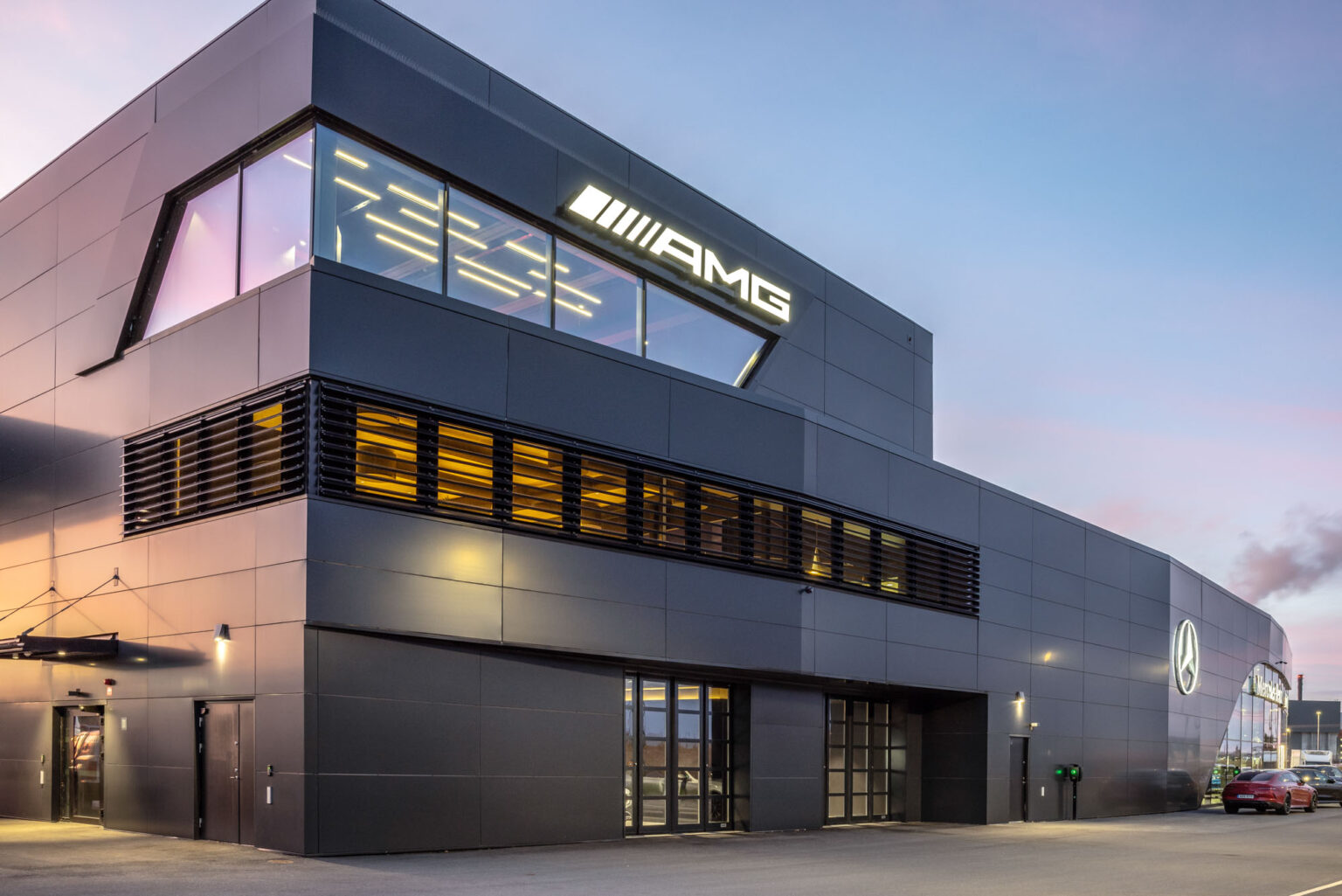 Hedin Automotive Mercedes-Benz Linköping - STACBOND