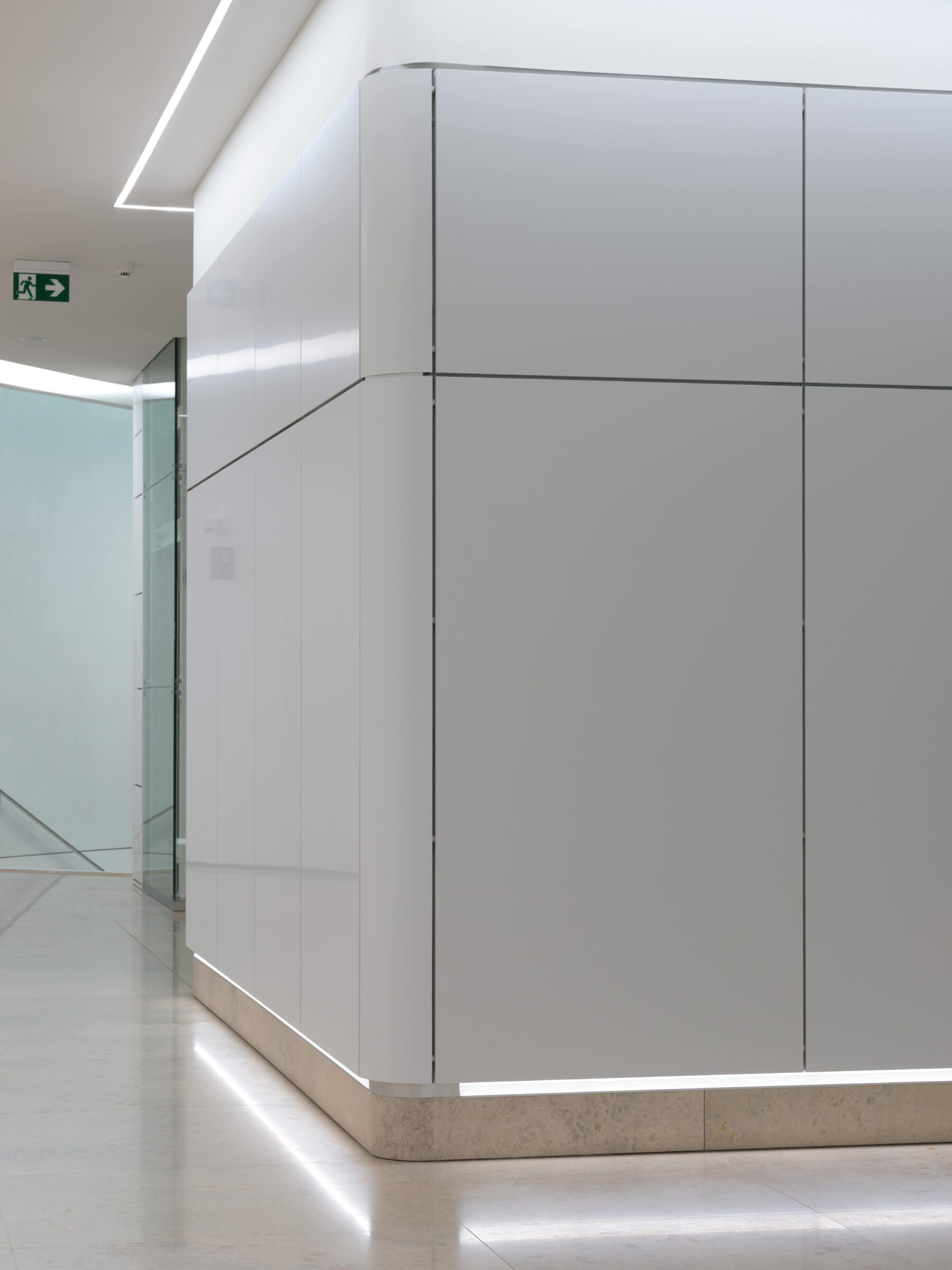 Manuel Leão Station - STACBOND